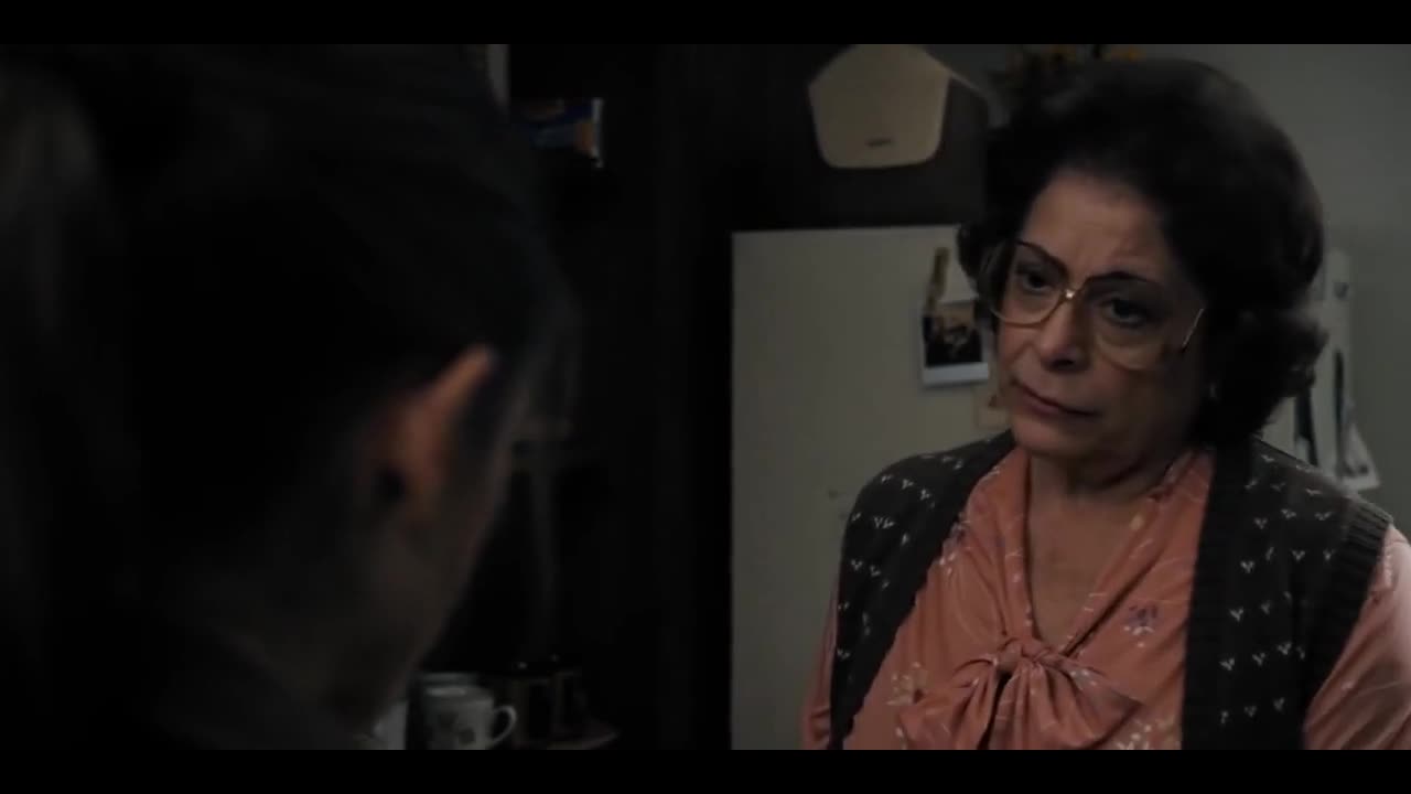 Stranger Things: Only love makes you that crazy, sweetheart