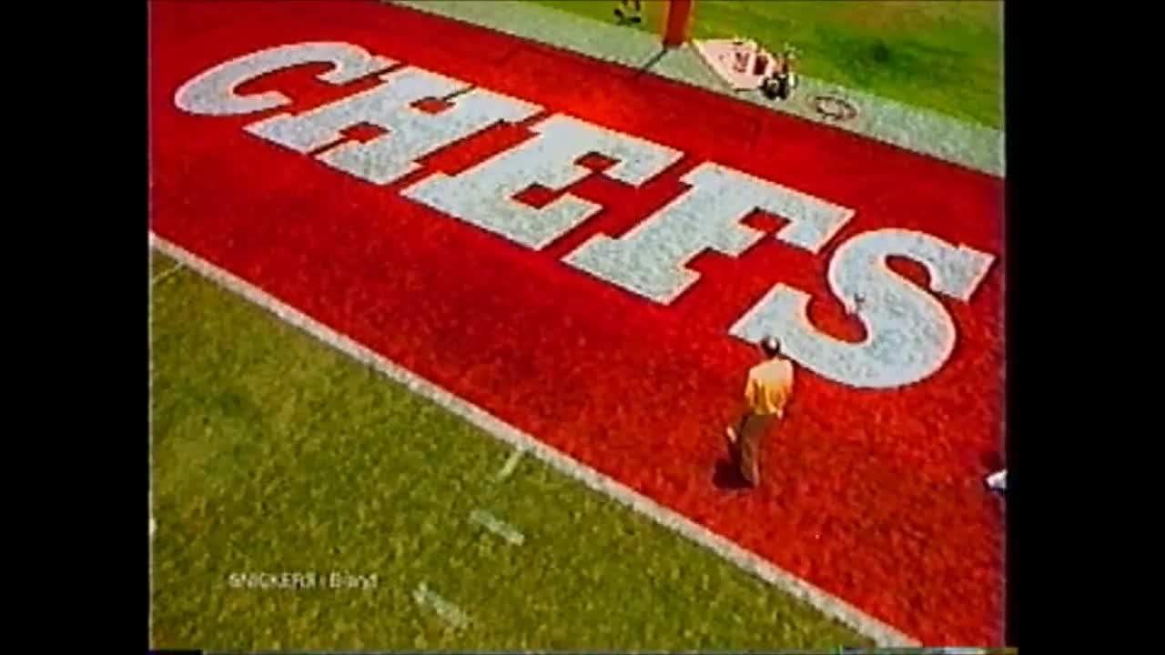 Great Googly Moogly Video Clip By Snickers