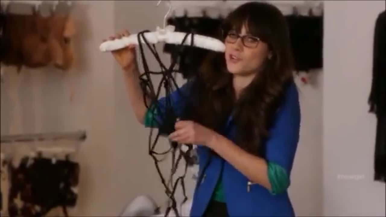 This Starfish is Hungry video clip by New Girl