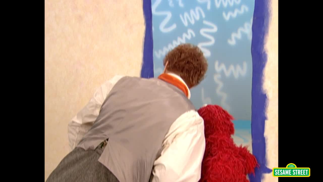 Mr. Noodle where are you? video clip by Elmo
