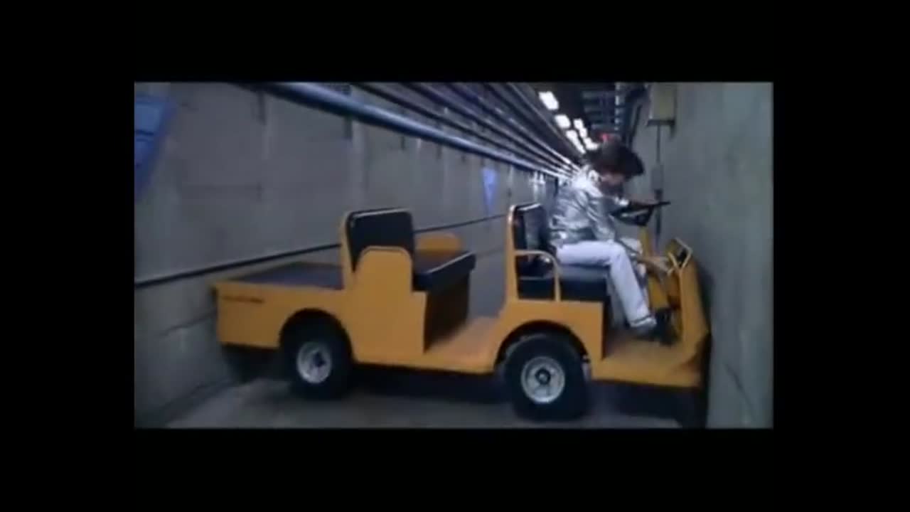 Turning Car Around video clip by Austin Powers