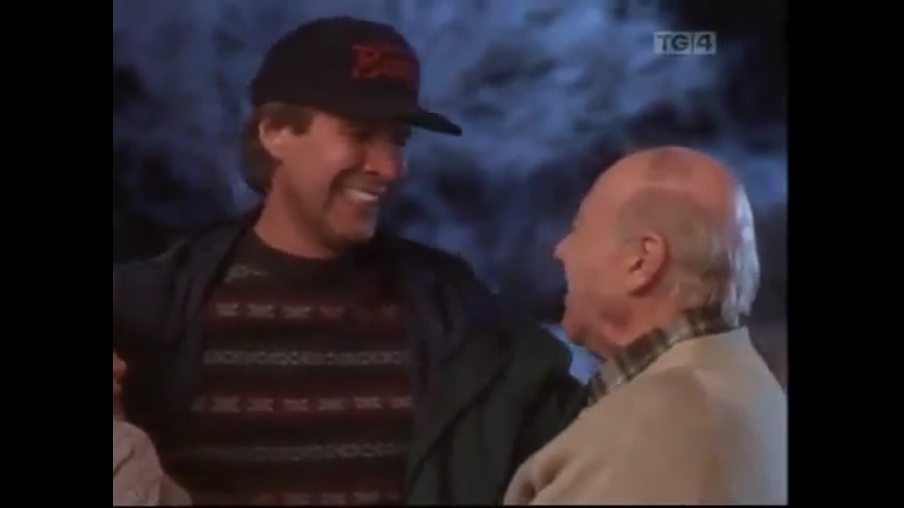 It's a Beaut Clark video clip by National Lampoon's Christmas Vacation