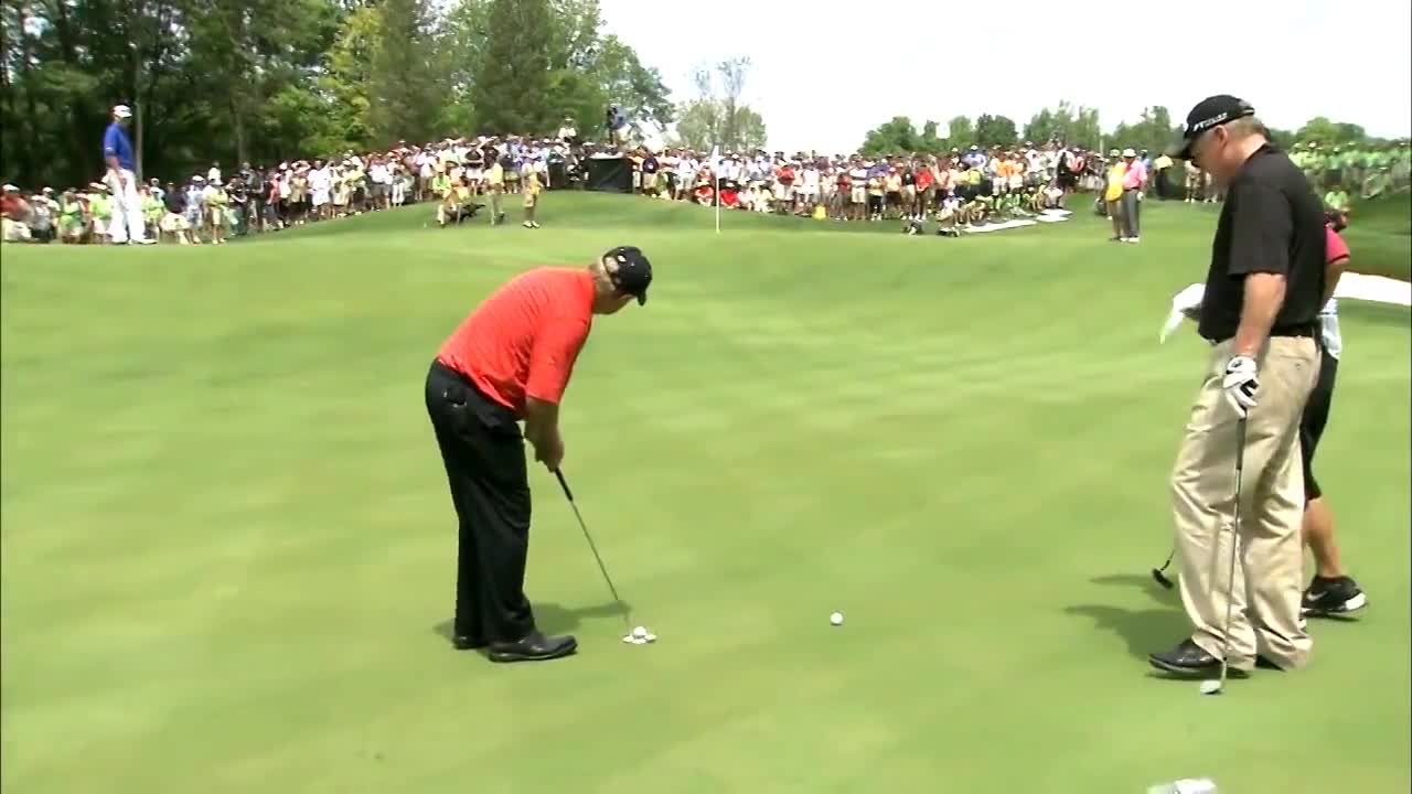 Unbelievable 102 Foot Putt video clip by PGA
