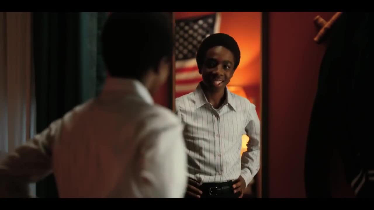 Wanna dance? video clip by Stranger Things 2