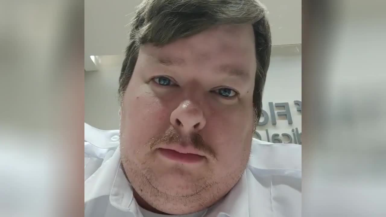 Hey Fart video clip by Paul Flart