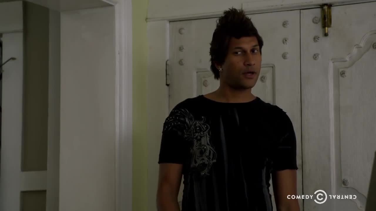 Totally Not Angry video clip by Key and Peele