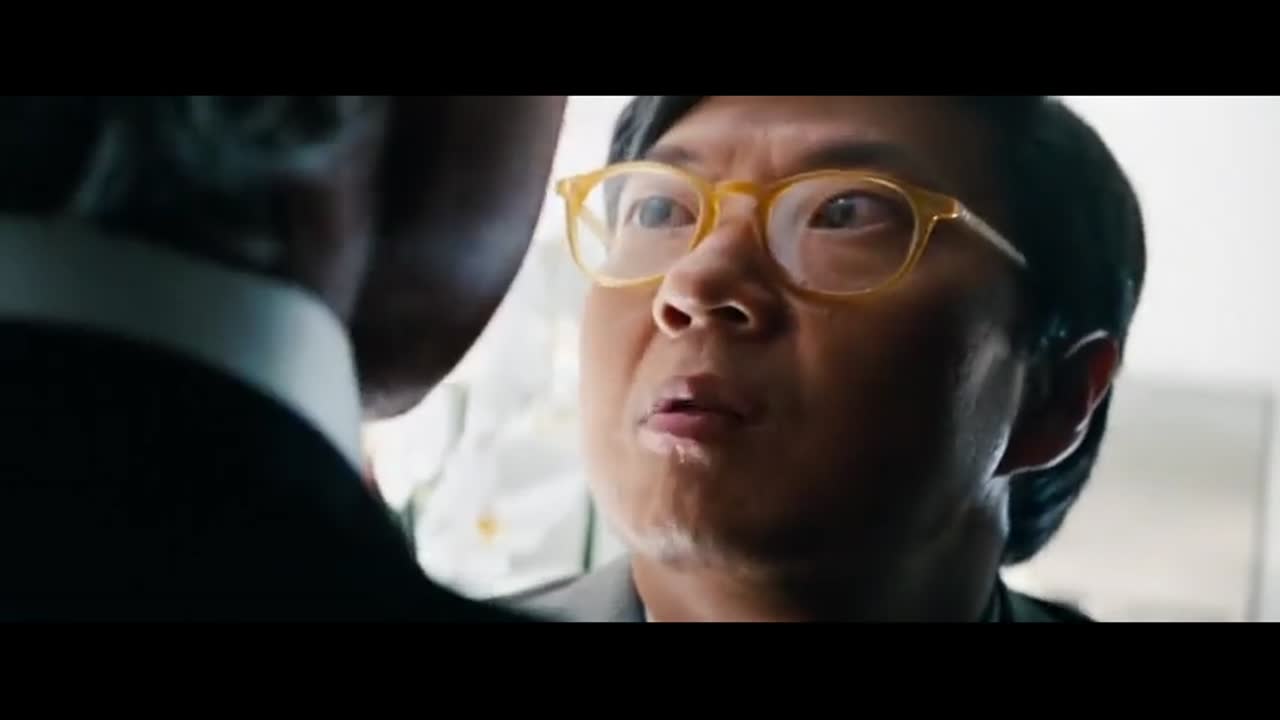 Transformers 3 Bathroom scene video clip by Transformers 3