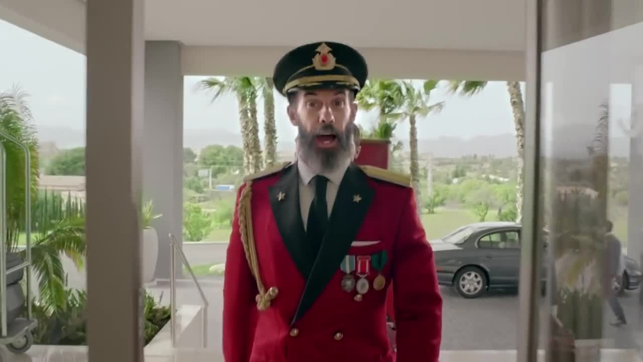 Captain Obvious video clip by Hotels.com