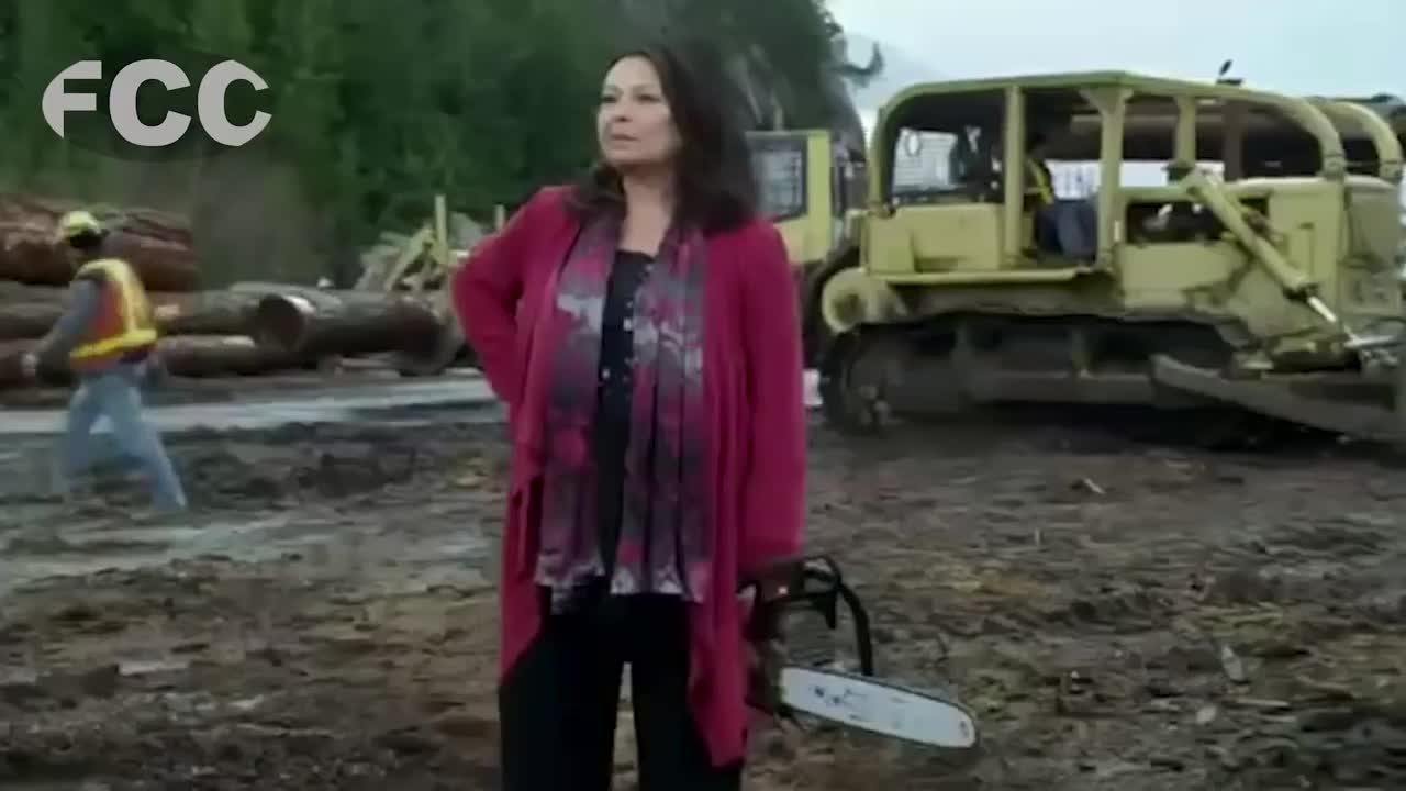 Hey My Back Hurts video clip by Snickers