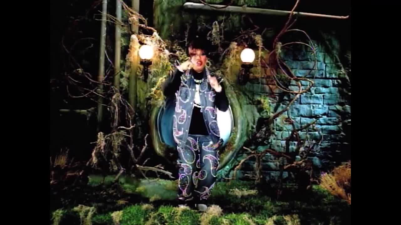 Get your freak on video clip by Missy Elliott