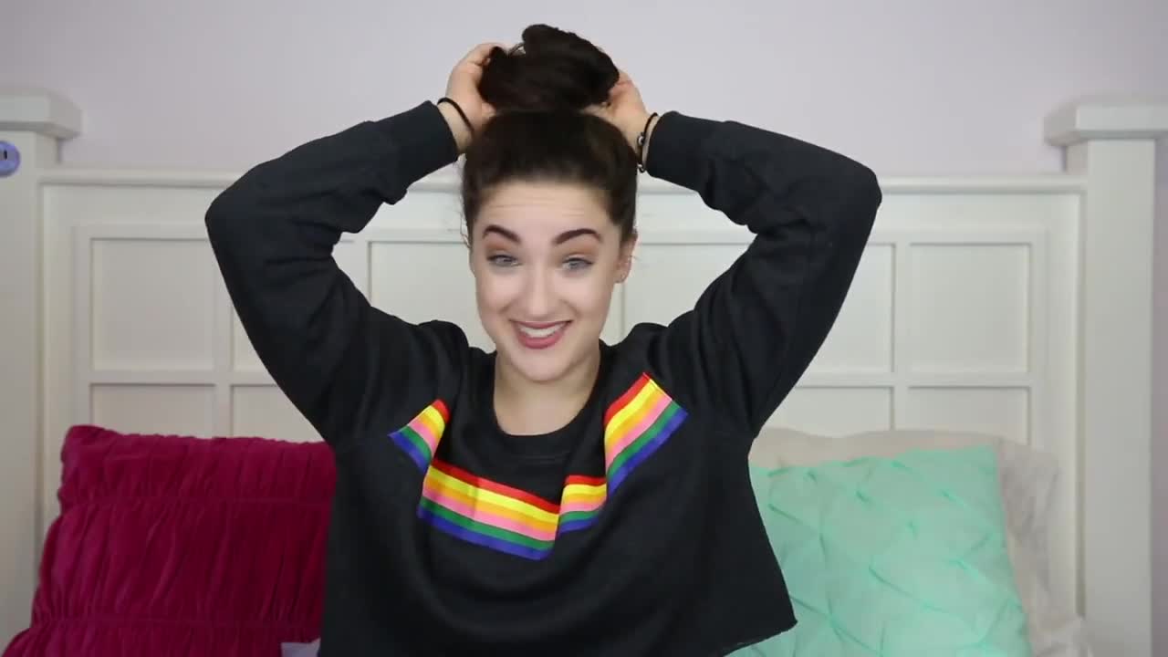 Buns video clip by Hashtag Zoe