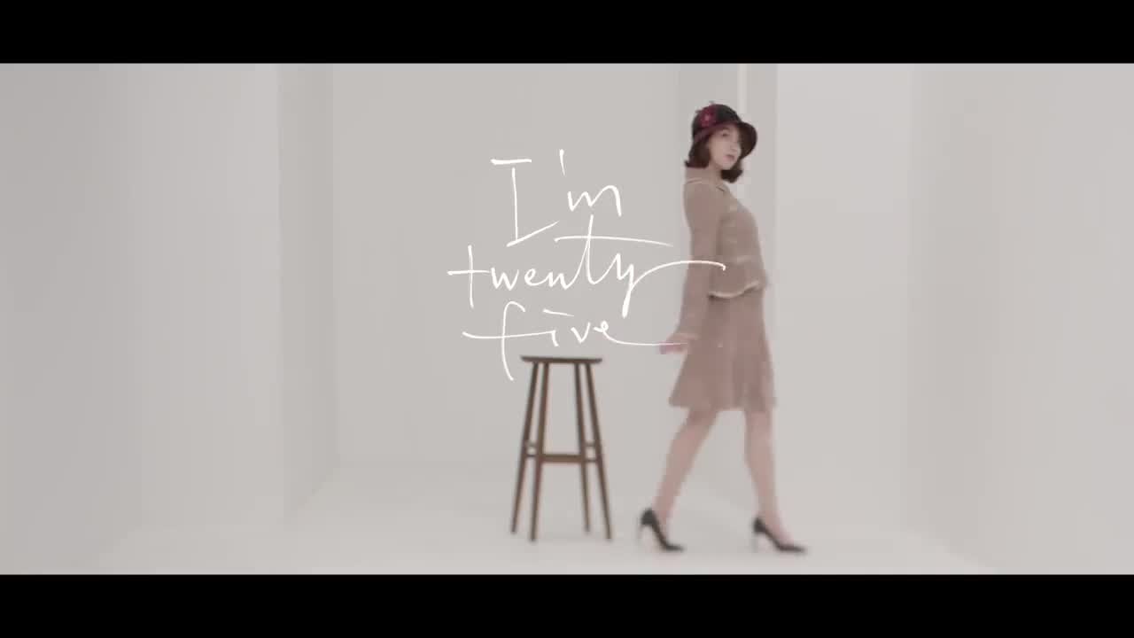 I like it, I'm twenty-five video clip by IU - Palette(feat.G-Dragon)
