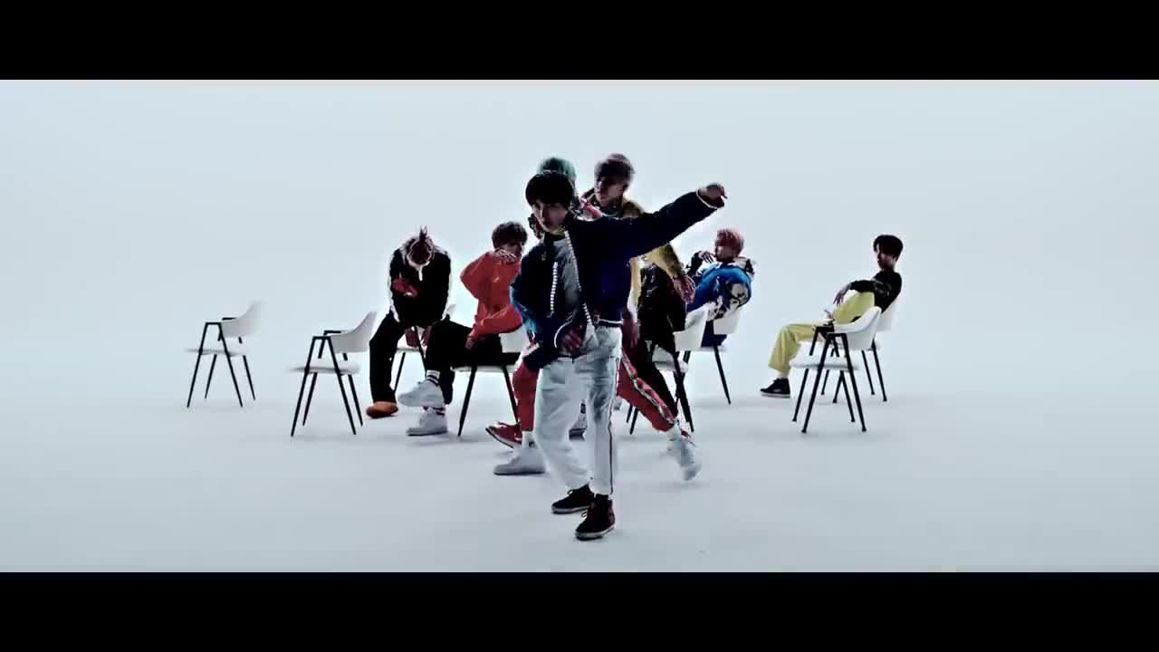 We back again video clip by SF9
