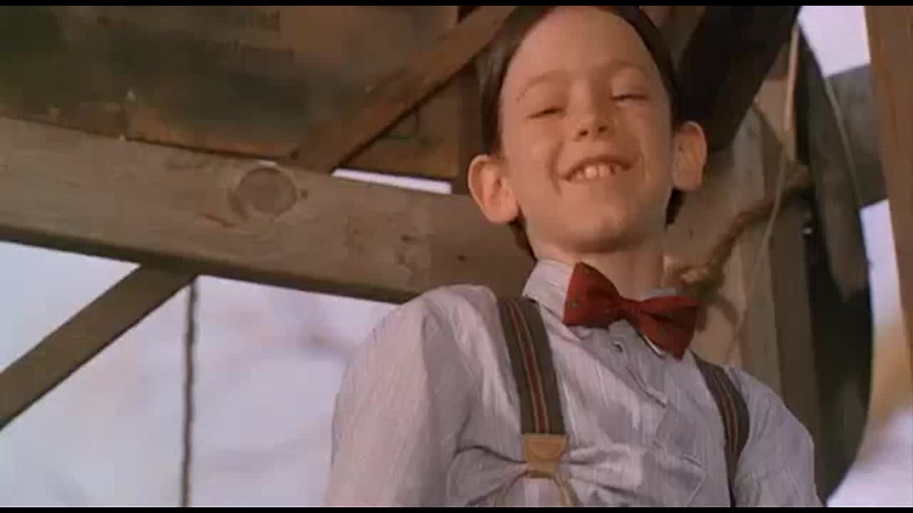 This is going to be a hate note video clip by The Little Rascals